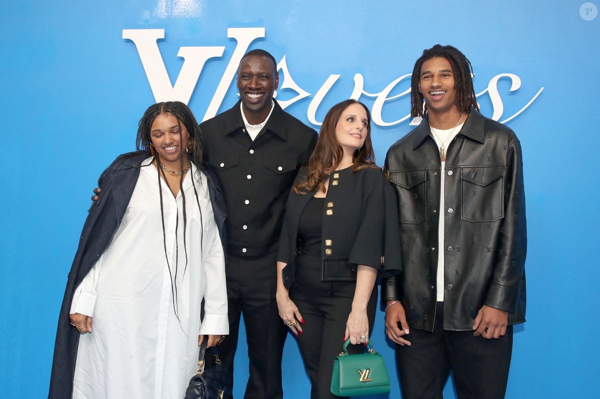 Photo : Sabah Sy, Omar Sy, sa femme Hélène Sy et Tidiane Sy - Photocall ...