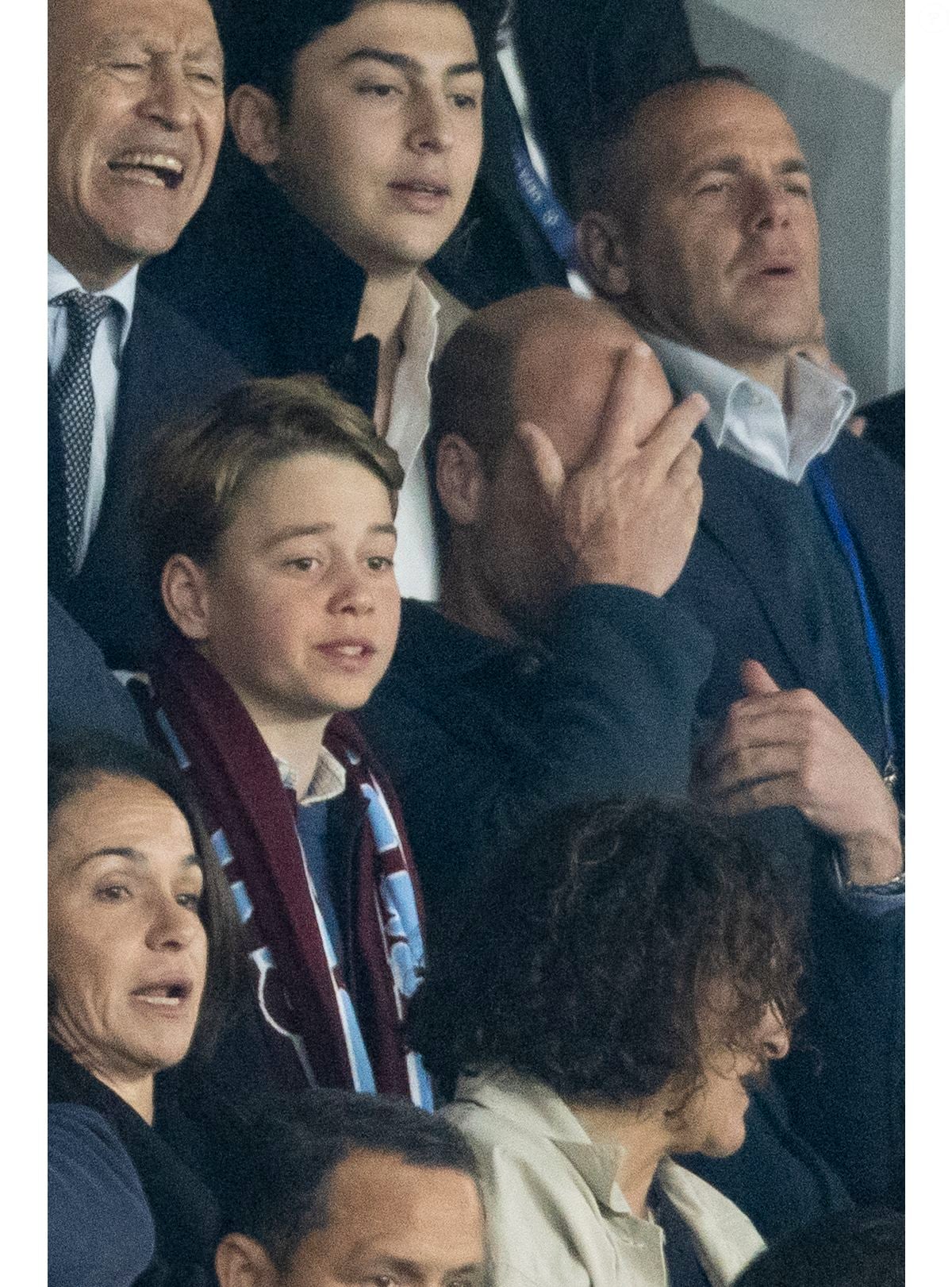 Photo : Le prince William, prince de Galles, et son fils, le prince ...