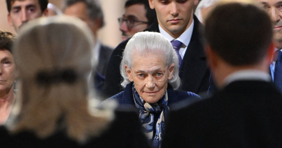 Robert Badinter ne repose pas au Panthéon ! Sa veuve Élisabeth Badinter ...