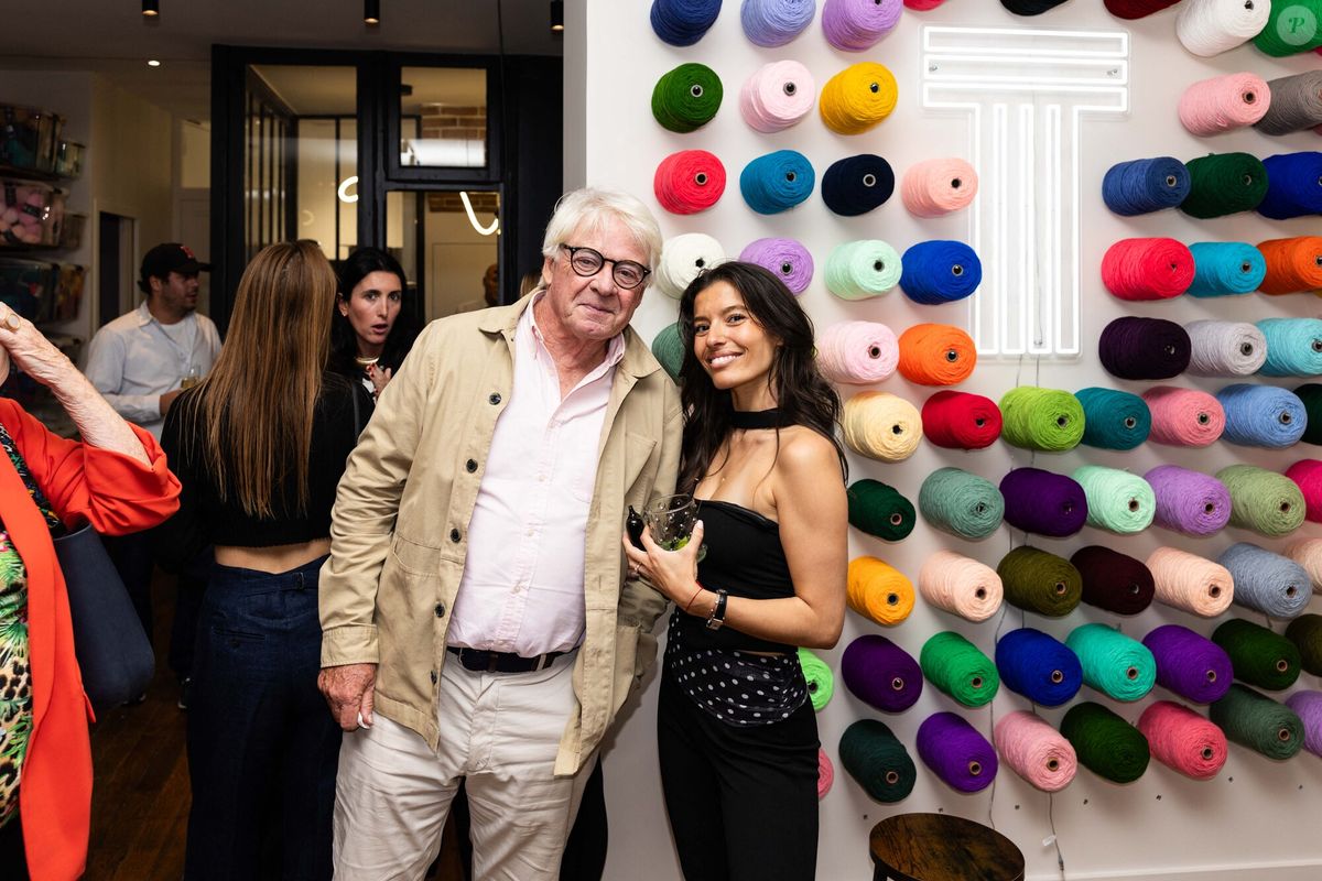 Photo : Exclusif - Ninon Dechavanne Patrice Carmouze à l'inauguration de la boutique de Ninon ...