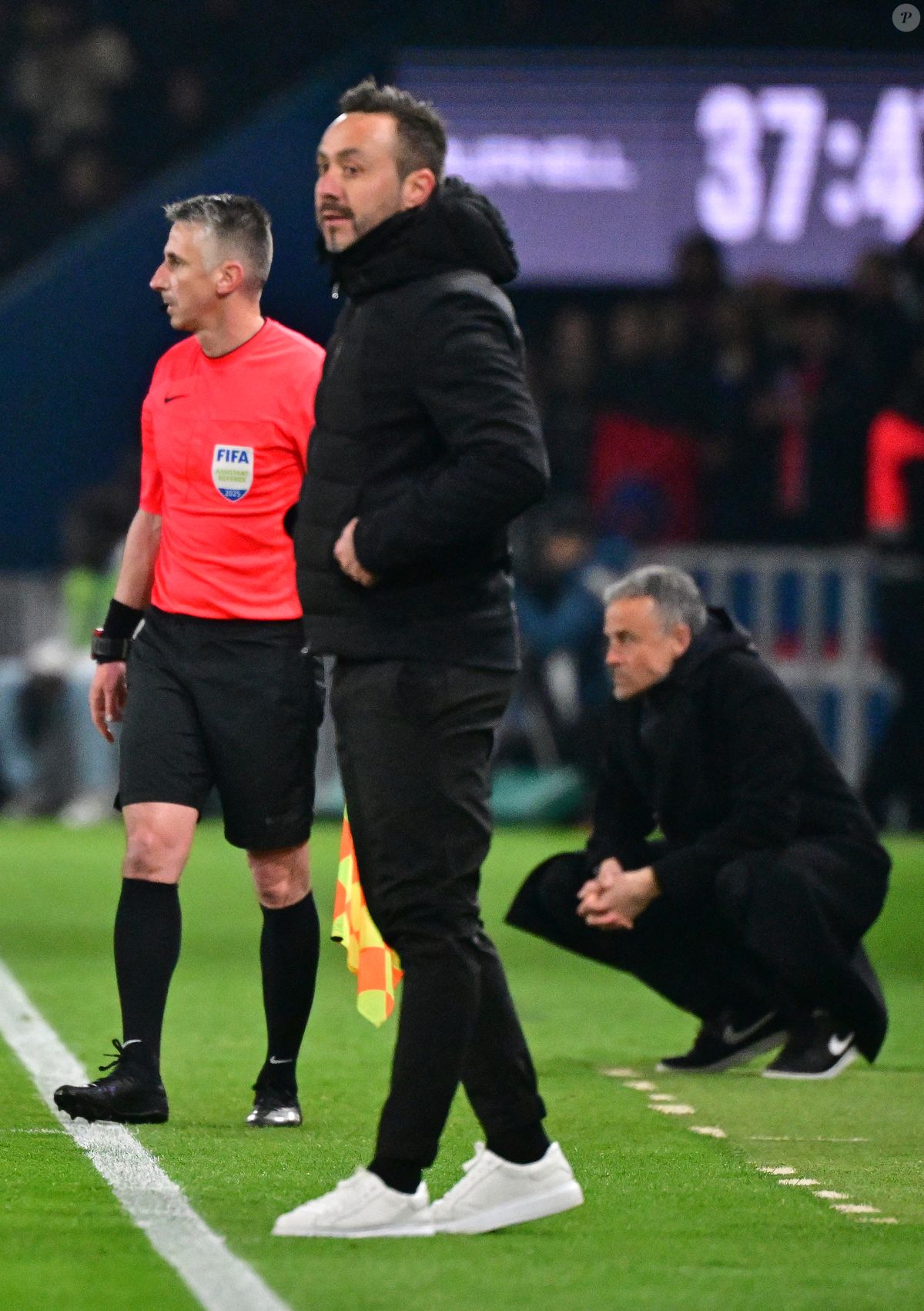Photo : Roberto De Zerbi - Match de Ligue 1 McDonald's opposant le ...