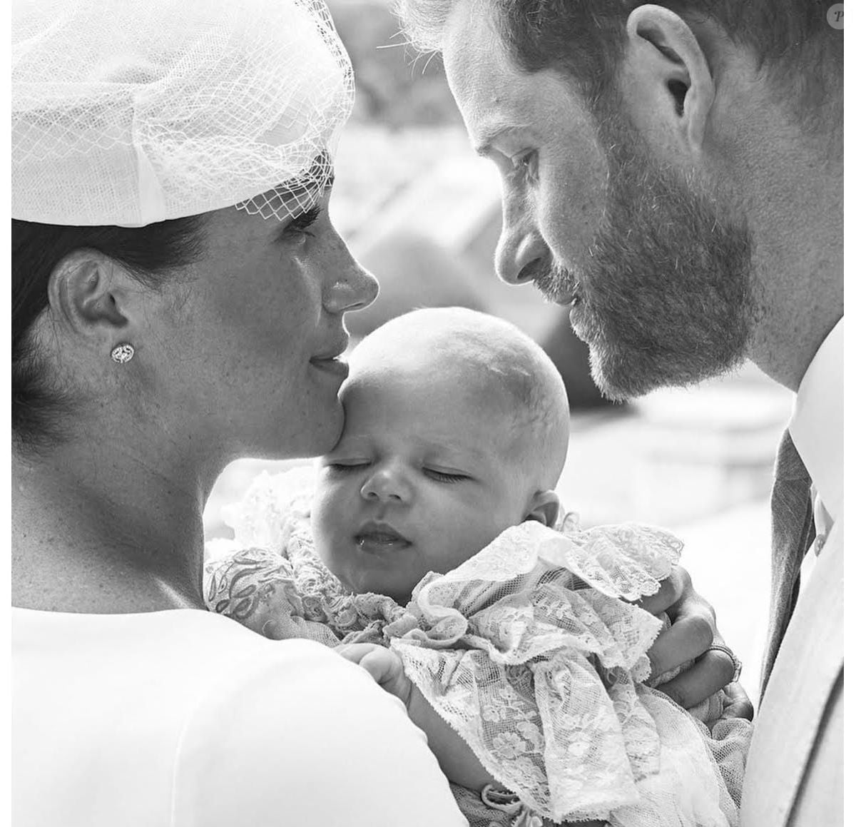 Photo : Meghan Markle, prince Harry et Archie de Sussex © Instagram ...