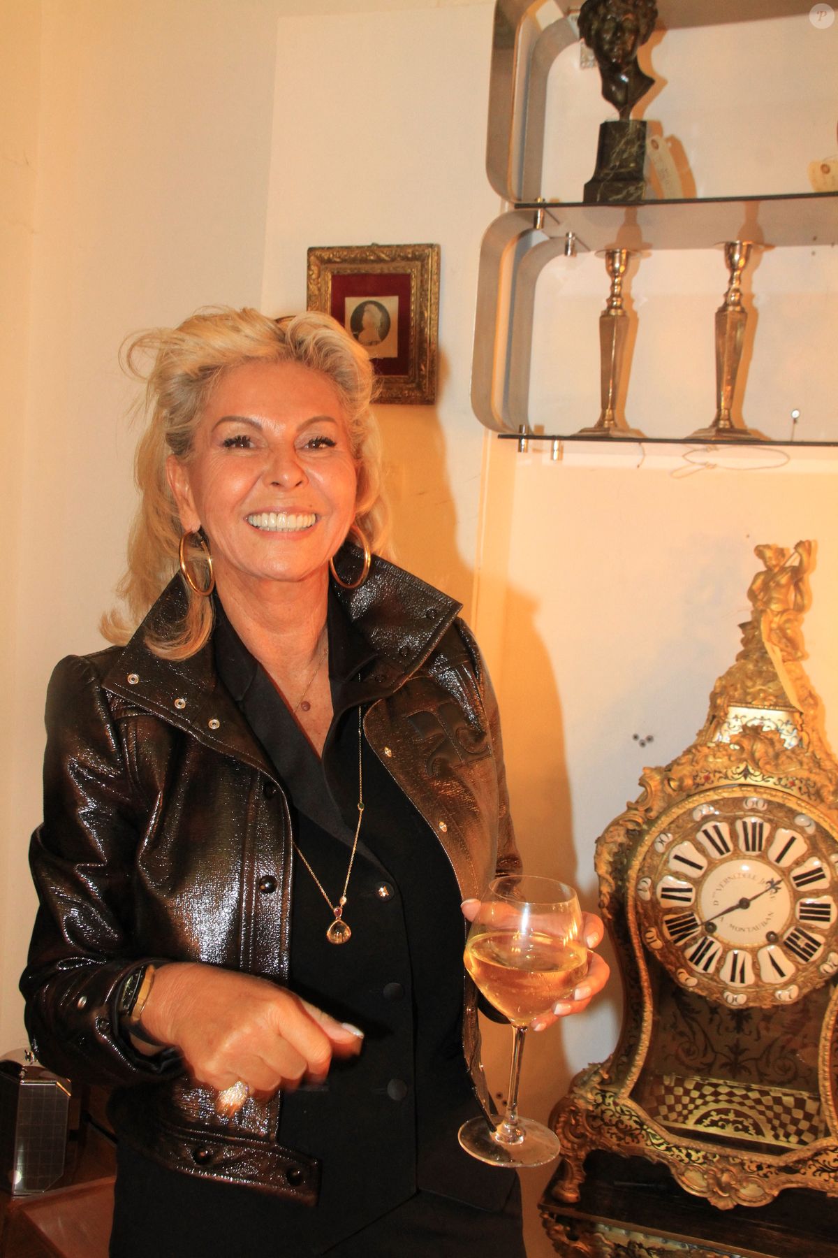 Photo : Exclusif - Caroline Margeridon lors de la Fête des puces de ...