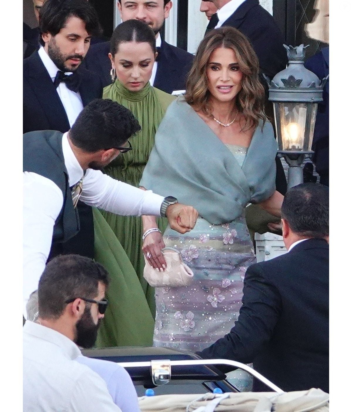 Photo : Venise, ITALIE La reine Rania de Jordanie quitte l'hôtel avant ...