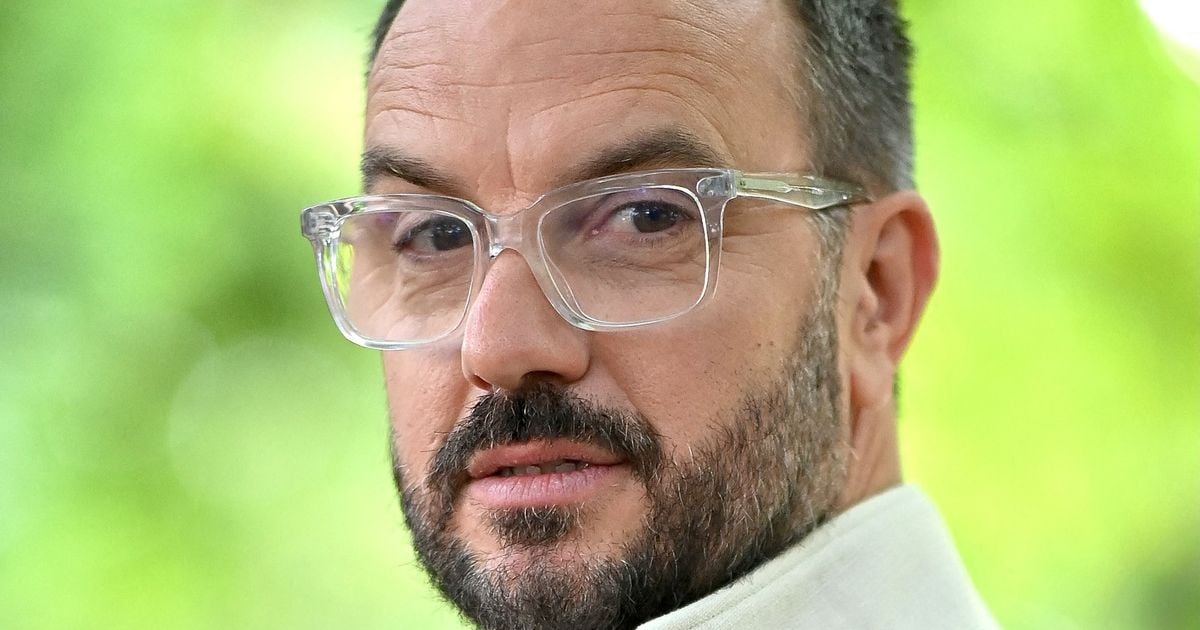 Jarry, père d'une fille et d'un garçon, n'a pas pu rester indifférent ...