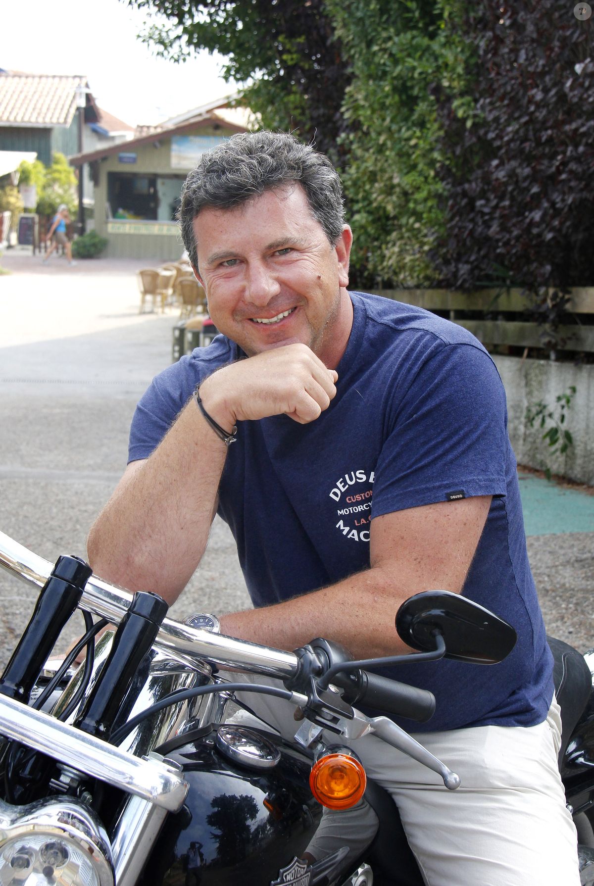 Photo : Exclusif - L'enfant du pays, Pascal Bataille, ancien animateur ...