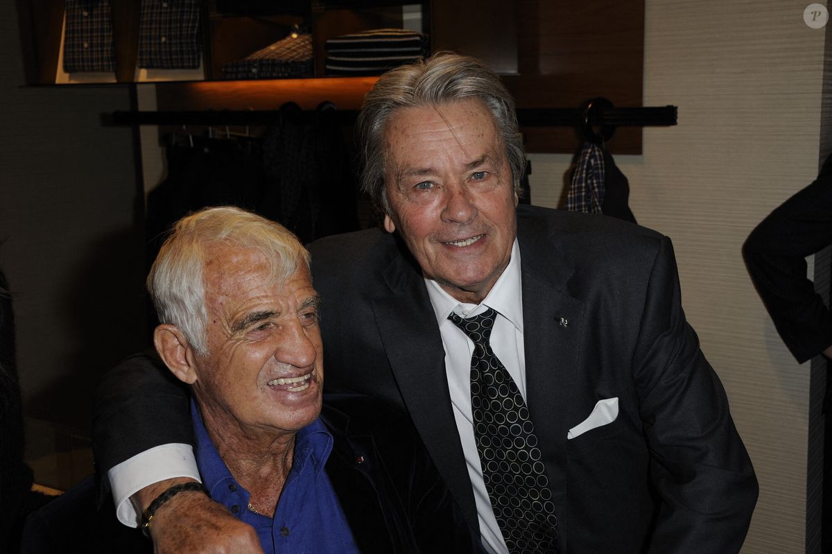 Photo : Alain Delon et Jean-Paul Belmondo à la soirée Zegna au magasin ...
