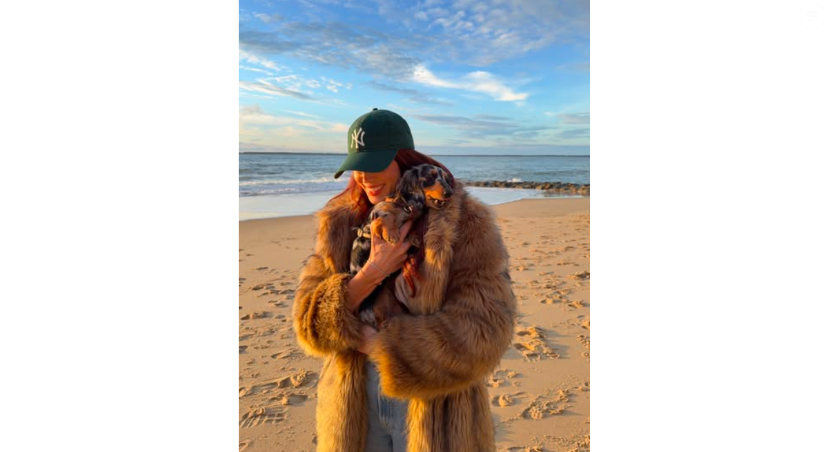 Photo : Iris Mittenaere au bassin d'Arcachon, le 1er janvier 2026 sur ...