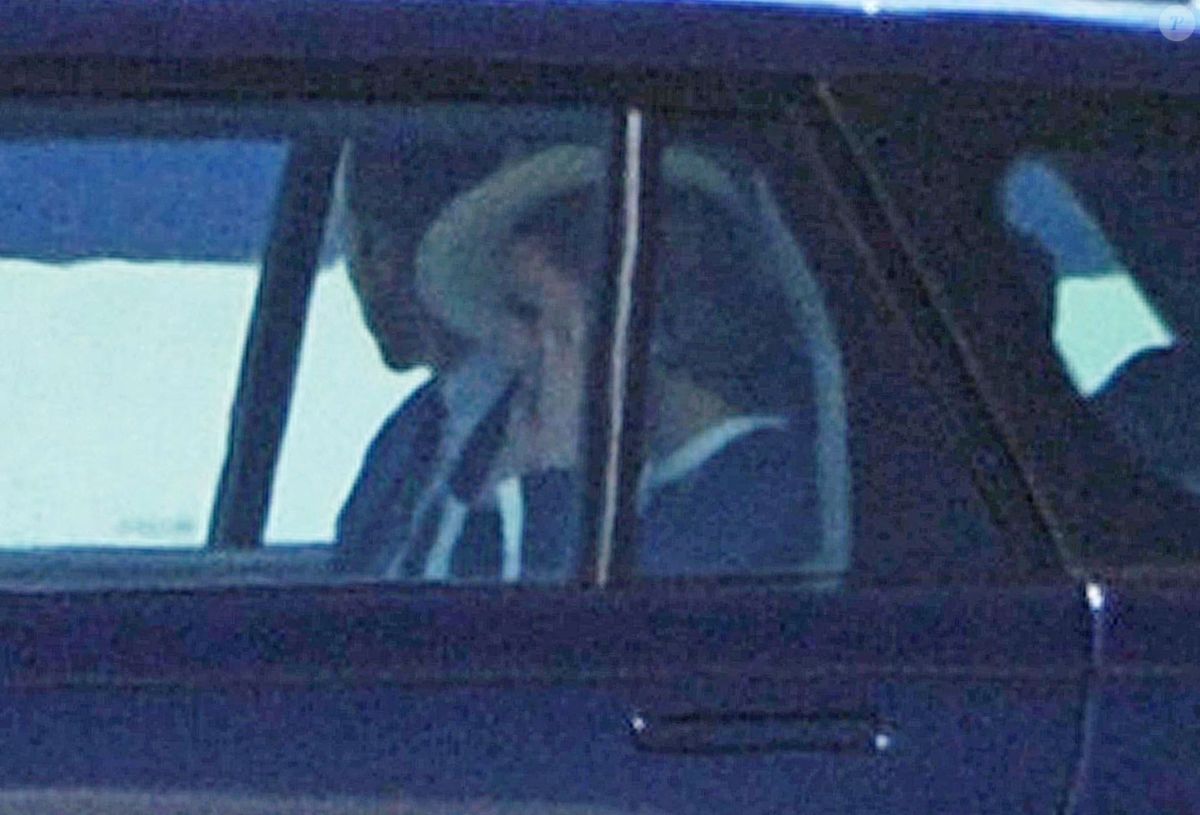 Photo : Le prince William et son épouse Kate Middleton à l'aéroport de ...