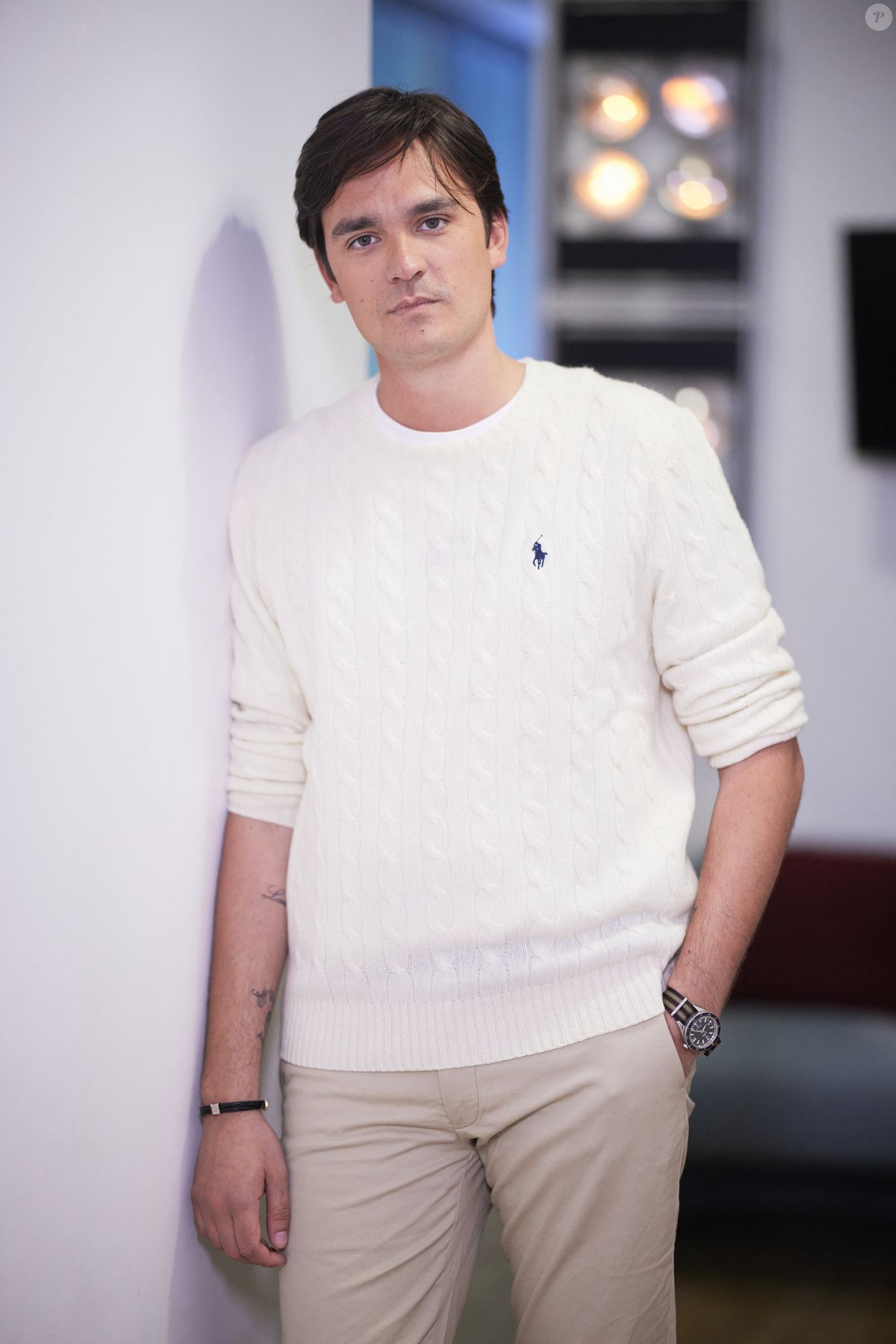 Photo : Alain-Fabien Delon en backstage de de l'émission "C à Vous" à ...