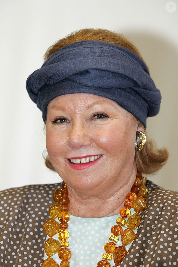 Nadine de Rothschild : sans nouvelles de ses petites-filles, son combat ...