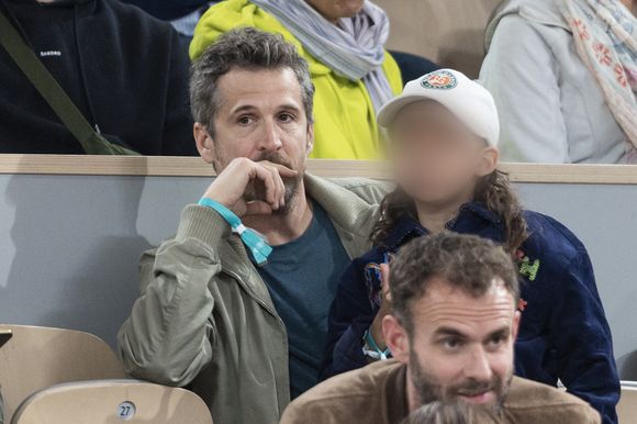 Photo : Guillaume Canet et sa fille Louise dans les tribunes lors des ...