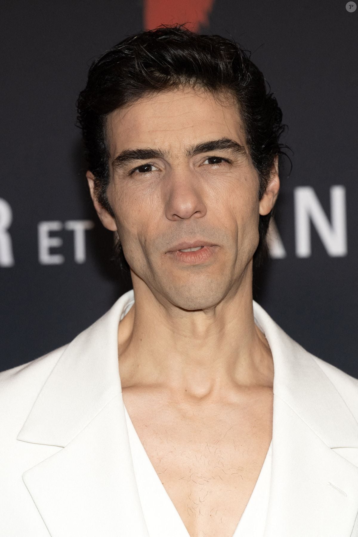 Photo : Tahar Rahim assiste à la première de Monsieur Aznavour au Grand ...