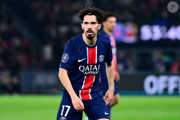 À 25 ans, Vitinha a accueilli son 2e enfant avec Tatiana : la star ...