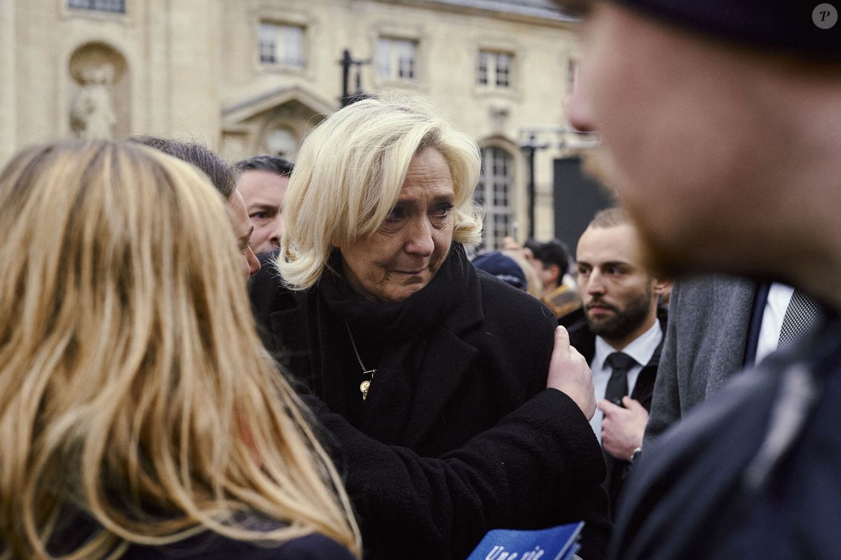 Photo : La députée française et présidente du groupe parlementaire d ...