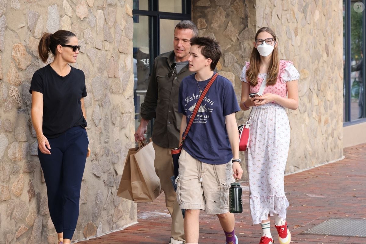 Photo : Avec Jennifer Garner, il entretient des relations apaisées pour ...