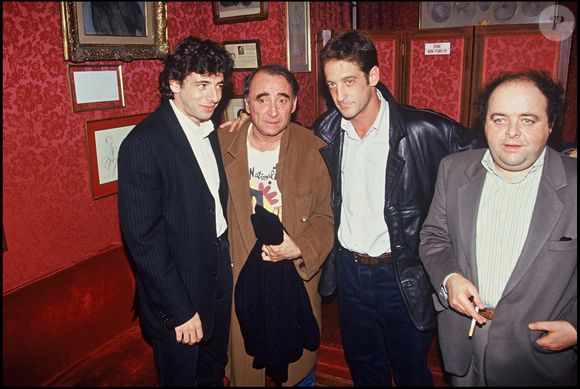 "Je ne pouvais pas imaginer devenir acteur" : Alexandre, le fils unique ...