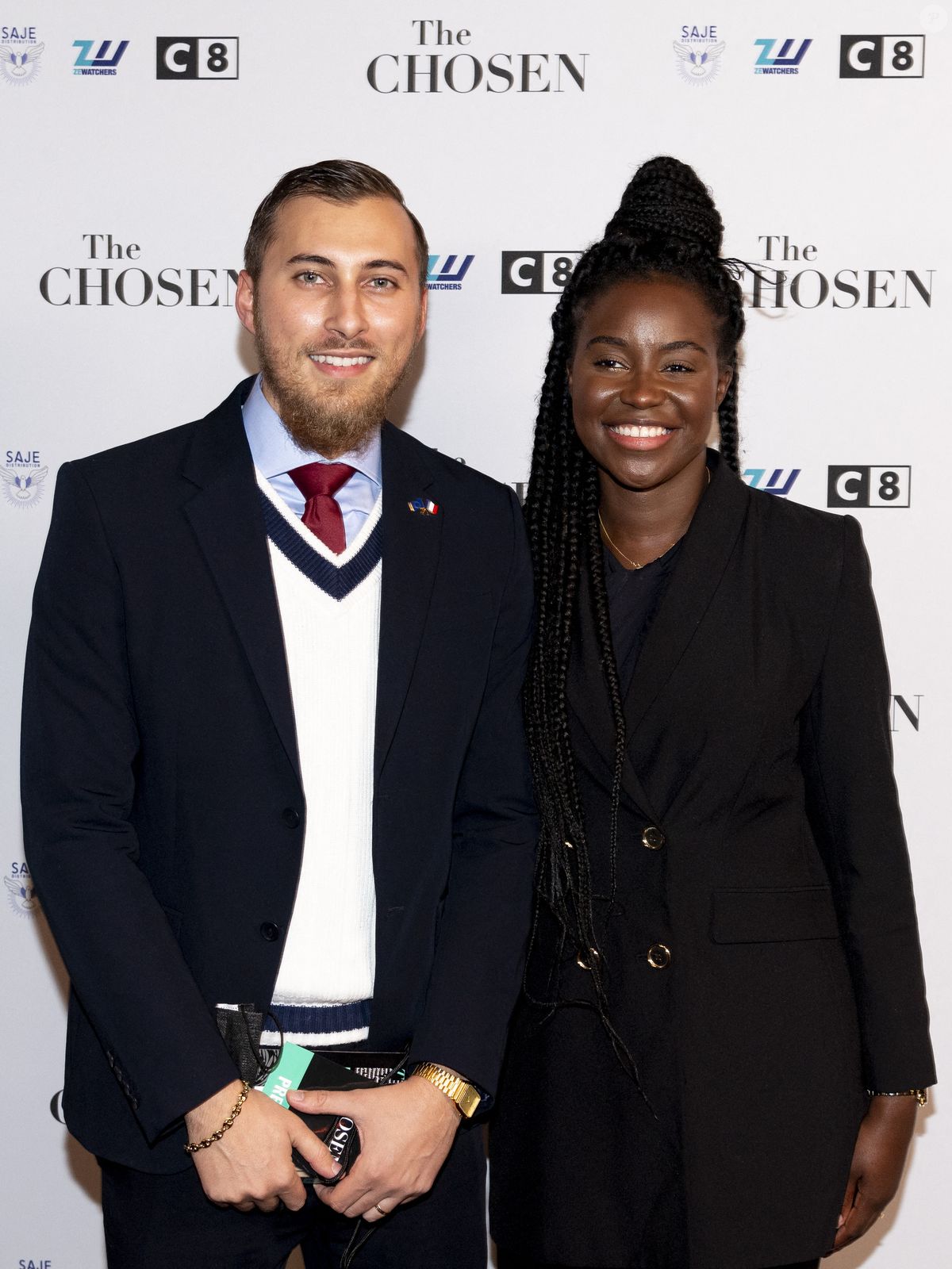 Vidéo : Les Traîtres : La pasteur Pierre Bodin (Cospiel) marié à ...