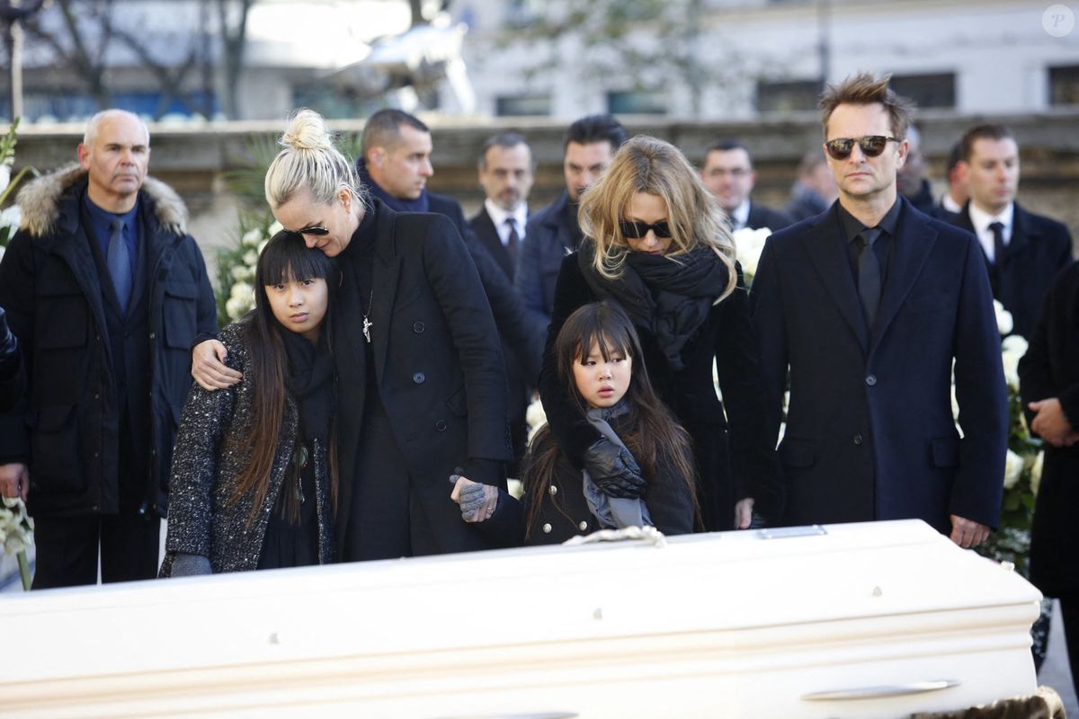 Photo : Laeticia Hallyday, Joy et Jade, Laura Smet et David Hallyday ...