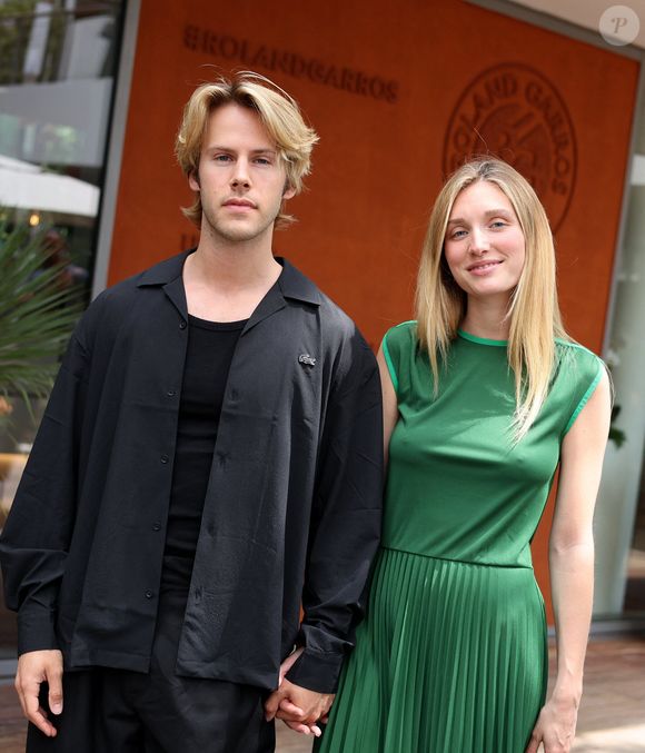 Des jeunes mariés à Roland-Garros ! Un artiste, qui a pour maman une ...