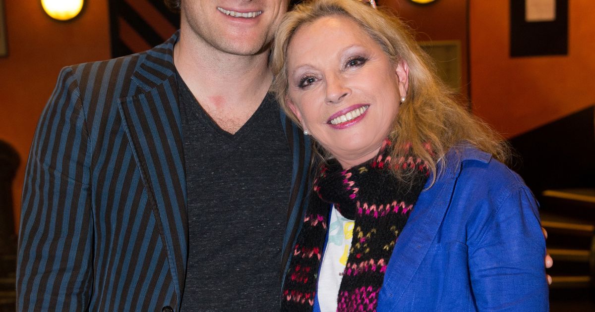 Véronique Sanson : Cette magnifique villa à Ibiza où elle se rend chaque année avec vue ...