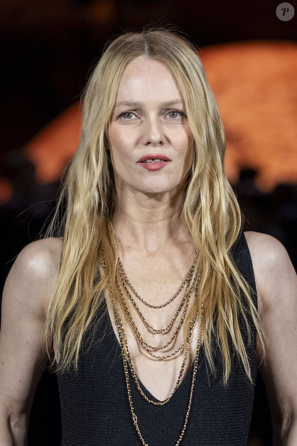 Photo : Vanessa Paradis – Photo Call du Défilé de mode Chanel ...