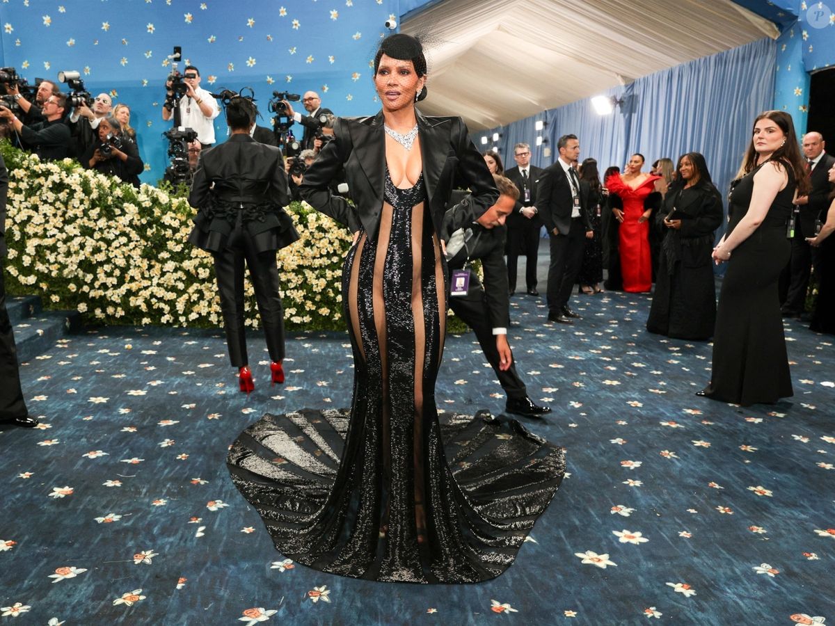 Photo : New York City, NY - Le gala du Met "Superfine : Tailoring Black ...