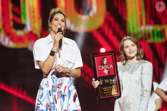 EXCLU "Ils sont en contact" : Une chanteuse et amie d'Hugo Manos évoque ...