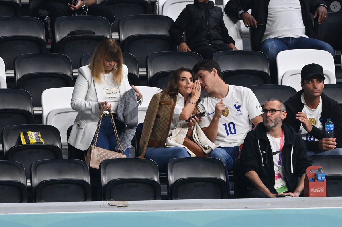 Photo : Claude Deschamps, femme de Didier Deschamps et son fils Dylan ...