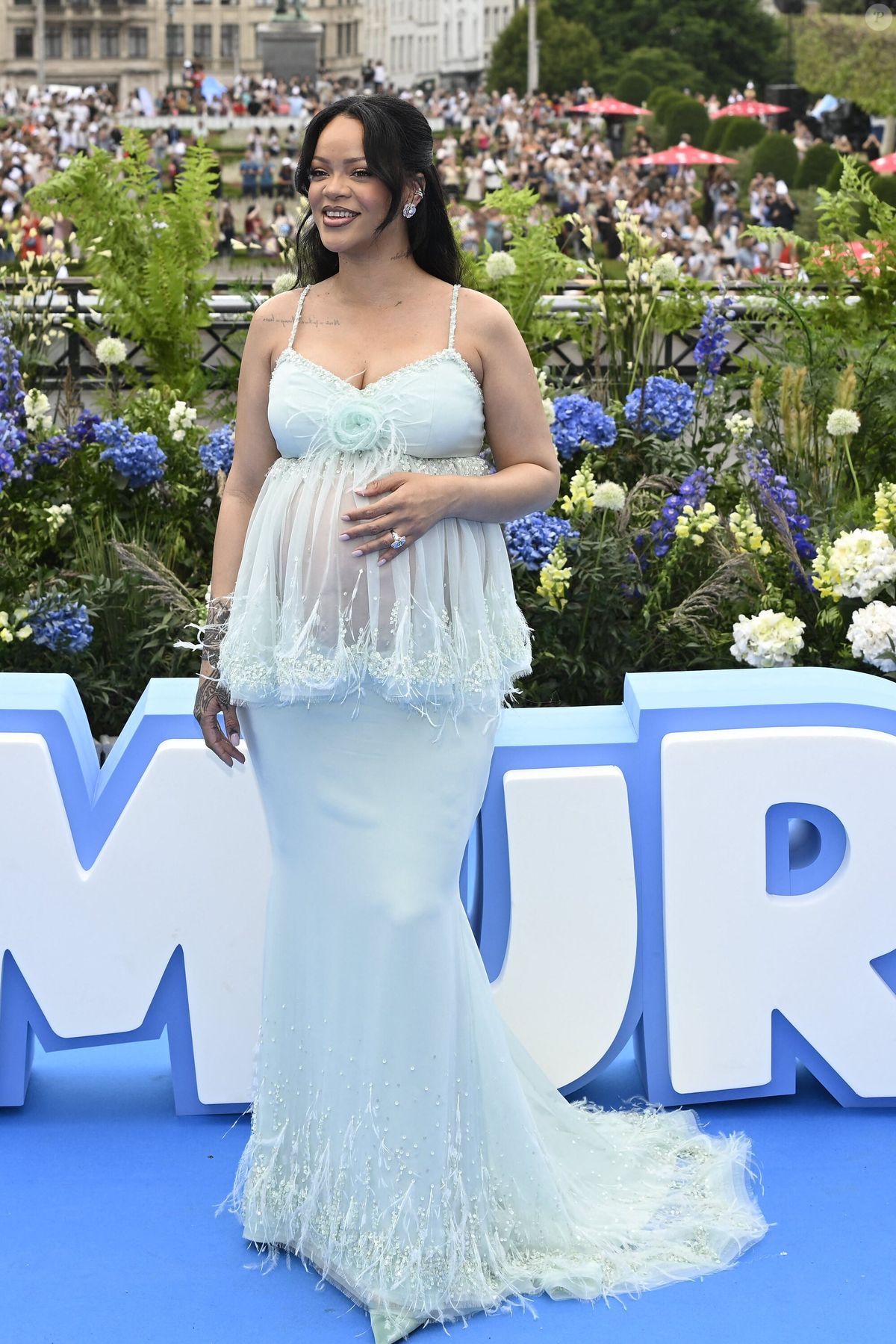 Photo : Rihanna, enceinte, aux arrivées et au photocall de la première ...