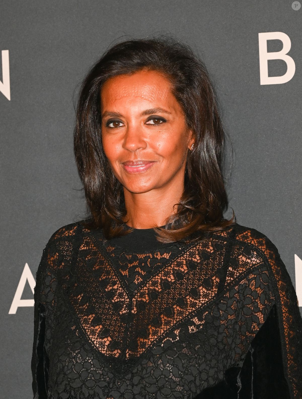 Photo : Karine Le Marchand à la première du film "Babylon" au cinéma Le Grand Rex à Paris ...