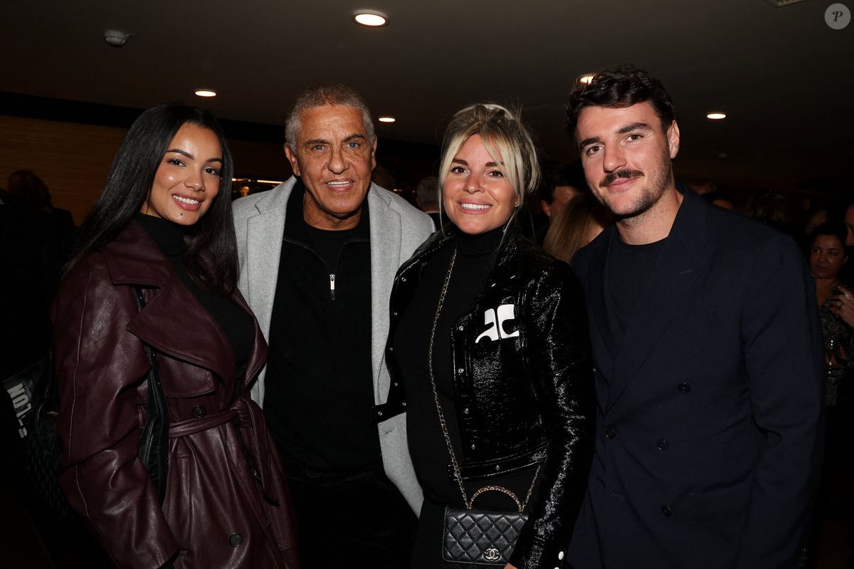 Photo : Exclusif - Samy Naceri et sa compagne Sofia Athena, Sophie ...