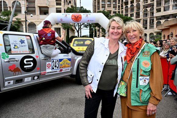 Luana Belmondo carbure avec Albert de Monaco, mais n'oublie pas son petit-fils Vahé, 3 ans déjà ...