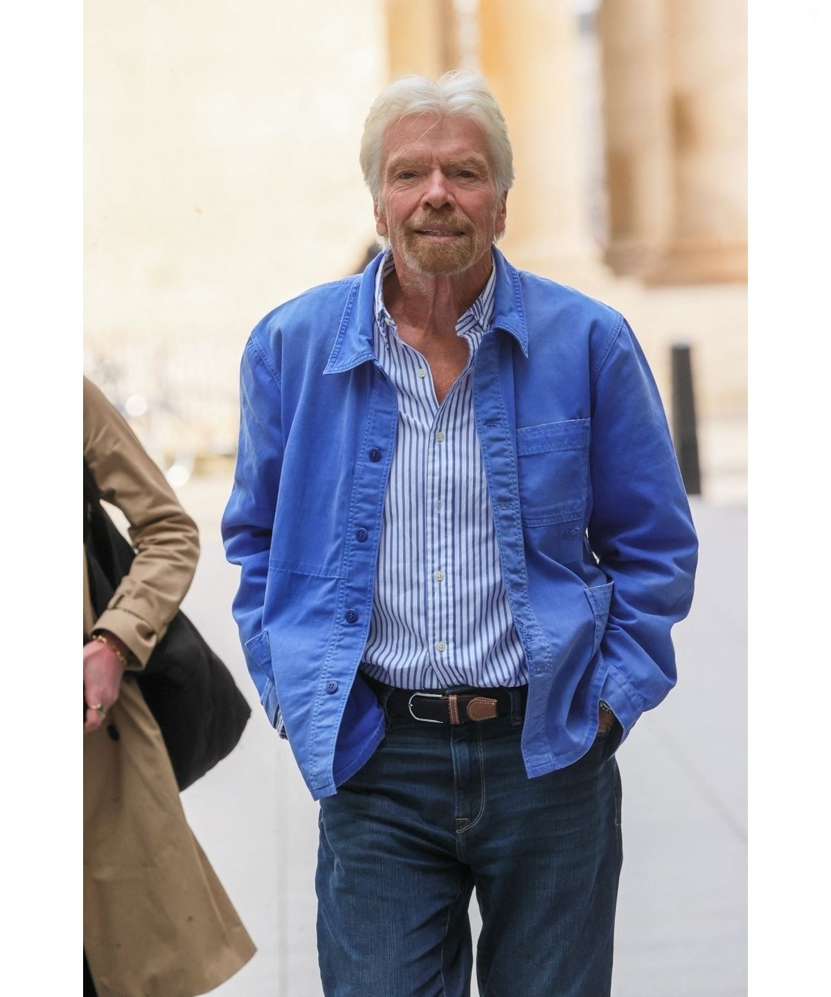 Photo : Le milliardaire Sir Richard Branson fait une rare apparition ...