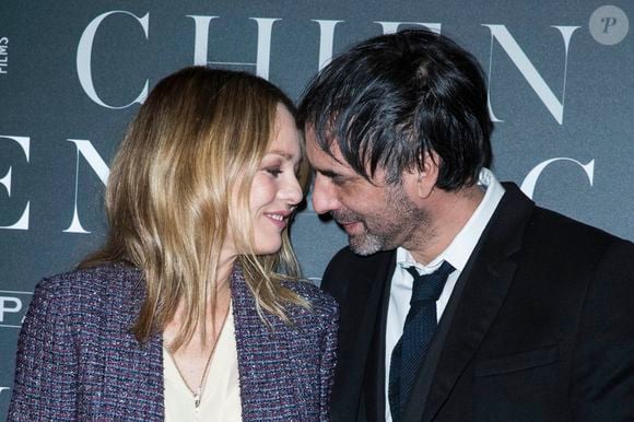 Photo : Vanessa Paradis et son compagnon Samuel Benchetrit (réalisateur ...