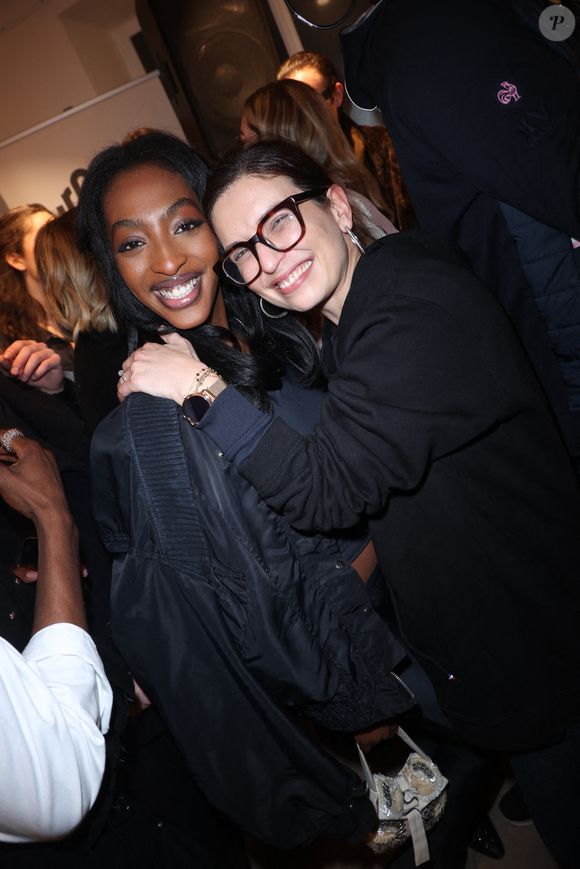 Lucie Bernardoni pose avec sa fille Lily Angelina : le duo complice ...