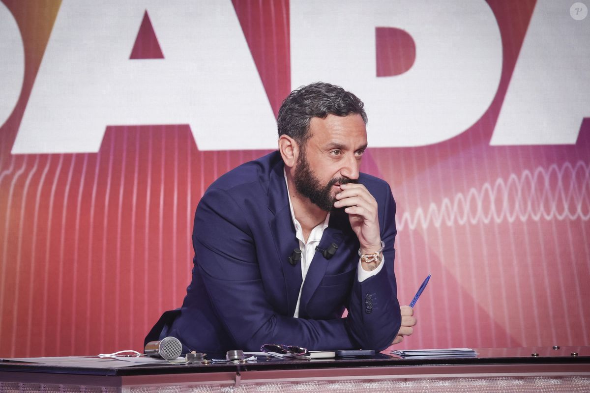 Photo : avec la star Cyril Hanouna ? Exclusif - Cyril Hanouna, sur le plateau de l’émission ...