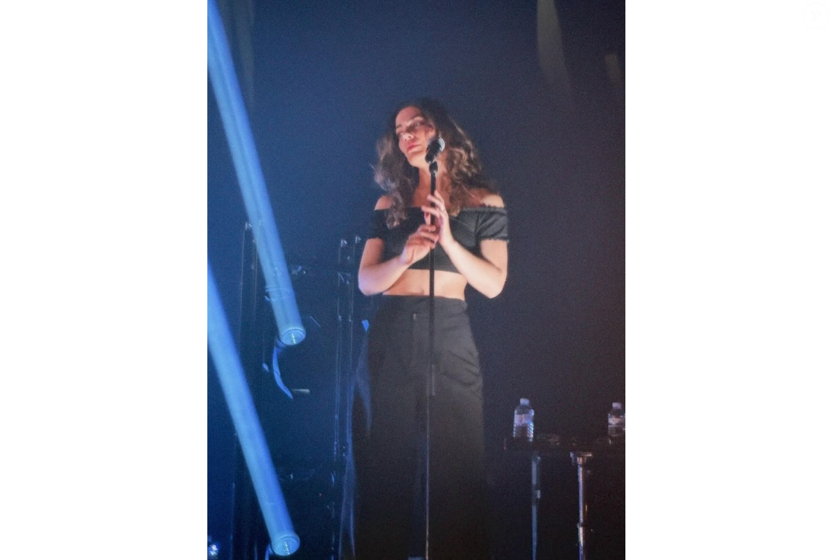 Photo : En effet, l'une de ses choristes, Alexiane Broque, a annoncé ...