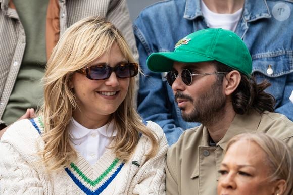 Adil Rami et sa compagne Louana Franco non loin d'un couple d'acteurs ...