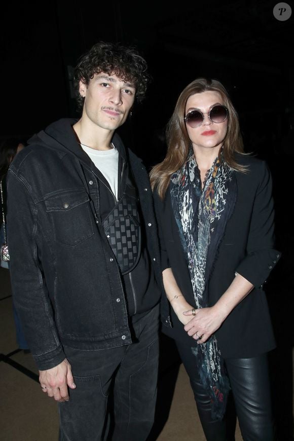 Quittée par son mari, en pleine grossesse à 40 ans, cette célèbre ...