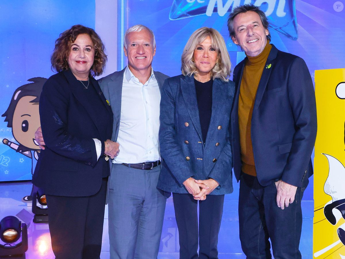 Photo : Ne ratez pas cet événement ! Brigitte Macron entourée de Anne ...