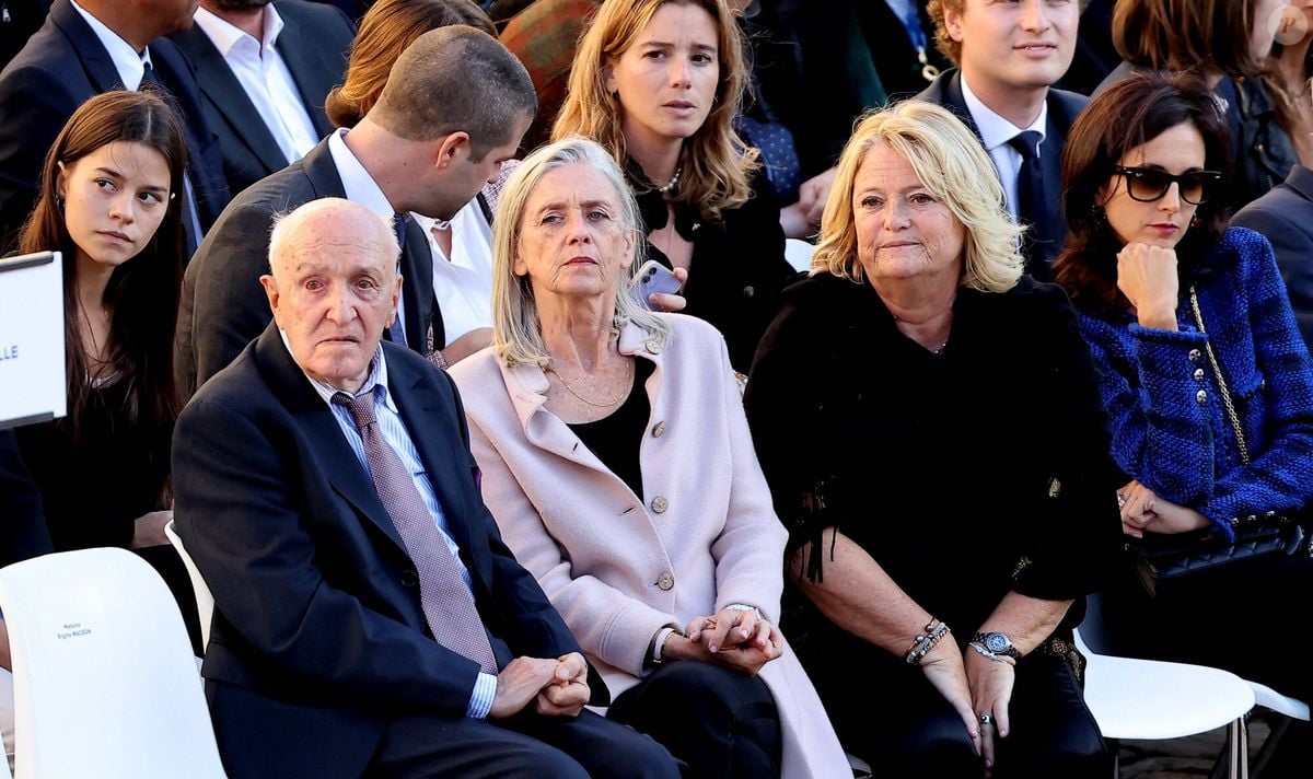 Photo : Louis Edouard Carrère, Nathalie Carrère et Marina Carrère d ...