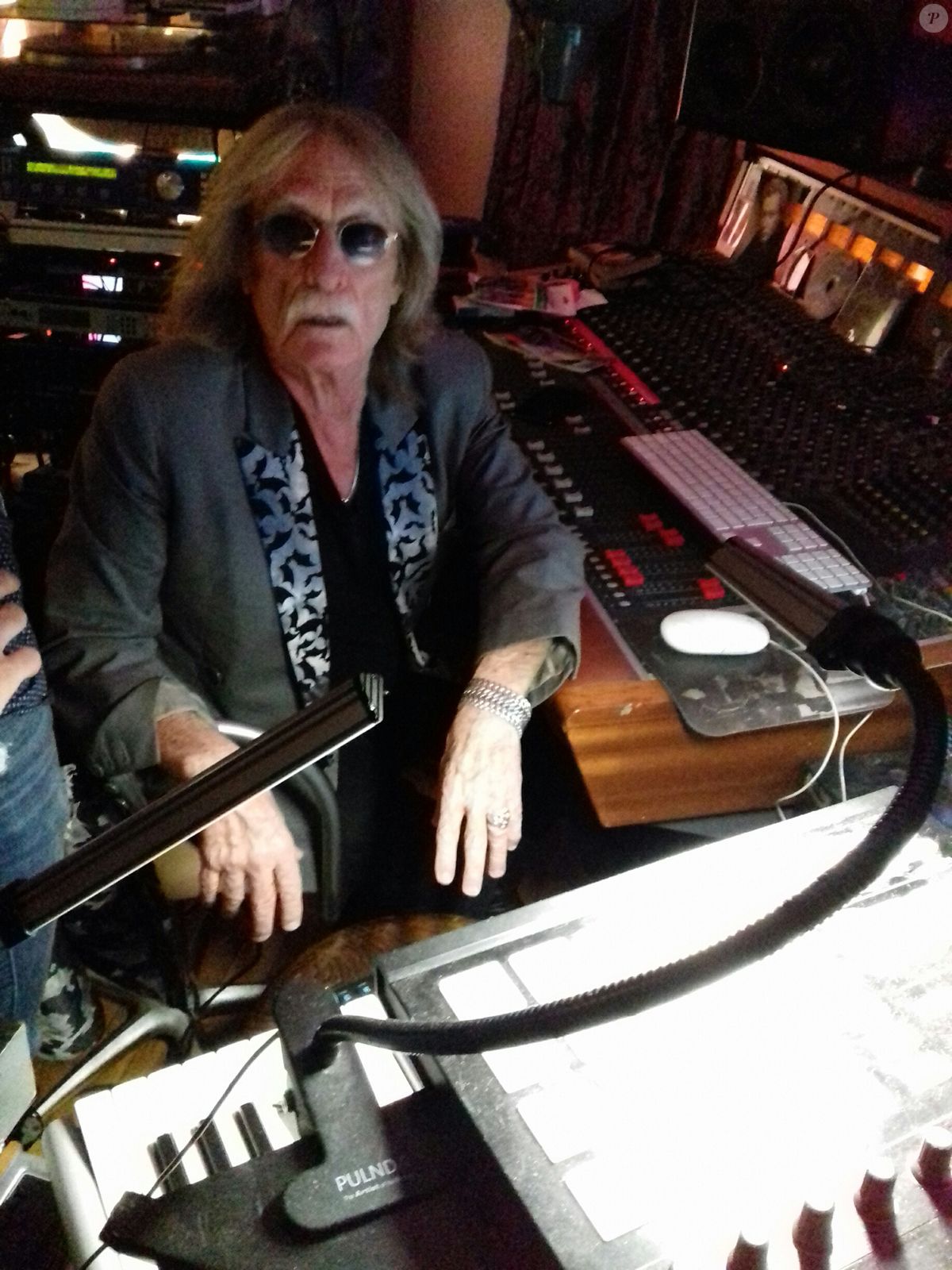 Photo : Exclusif - Le chanteur Christophe (Daniel Bevilacqua) dans son ...