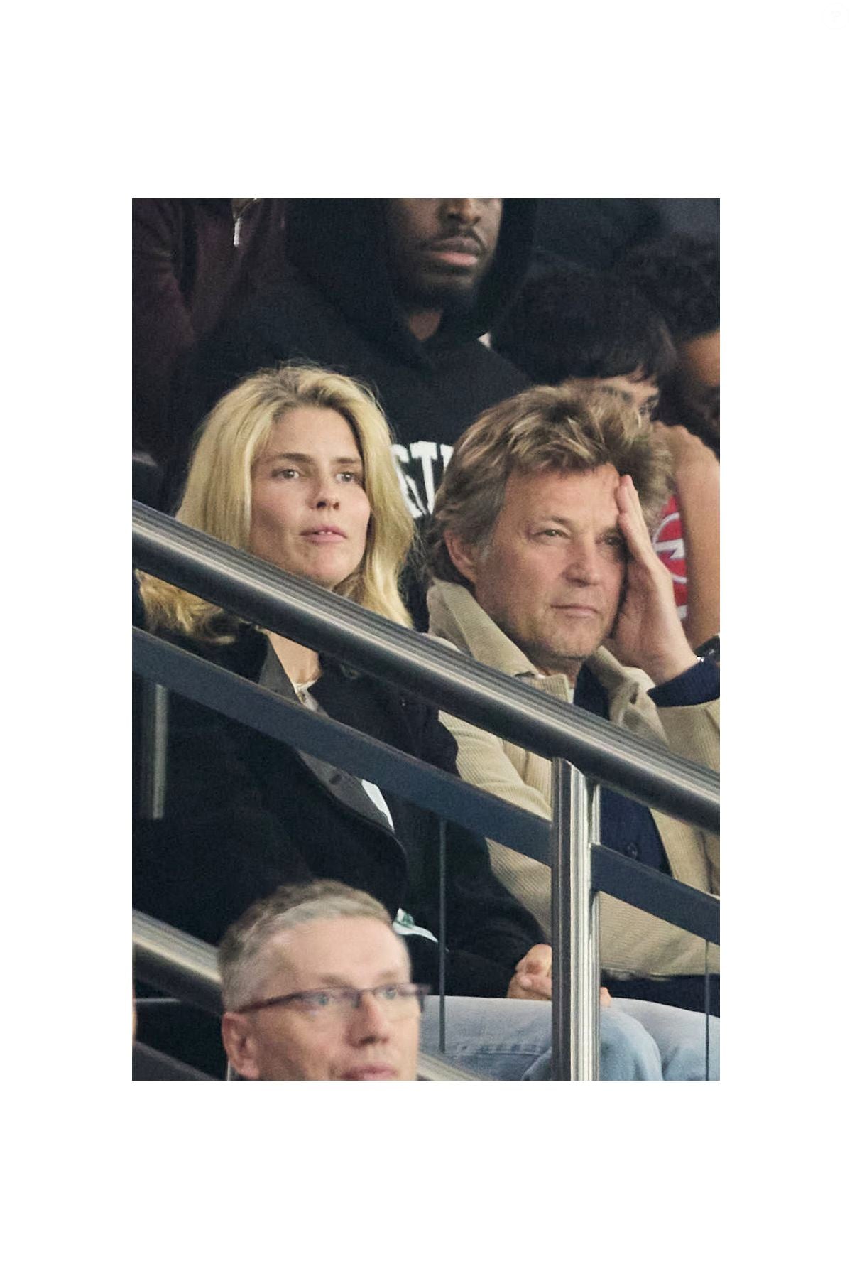 Photo : Sous l’influence de la jeune Swann, Alice Taglioni, Laurent ...