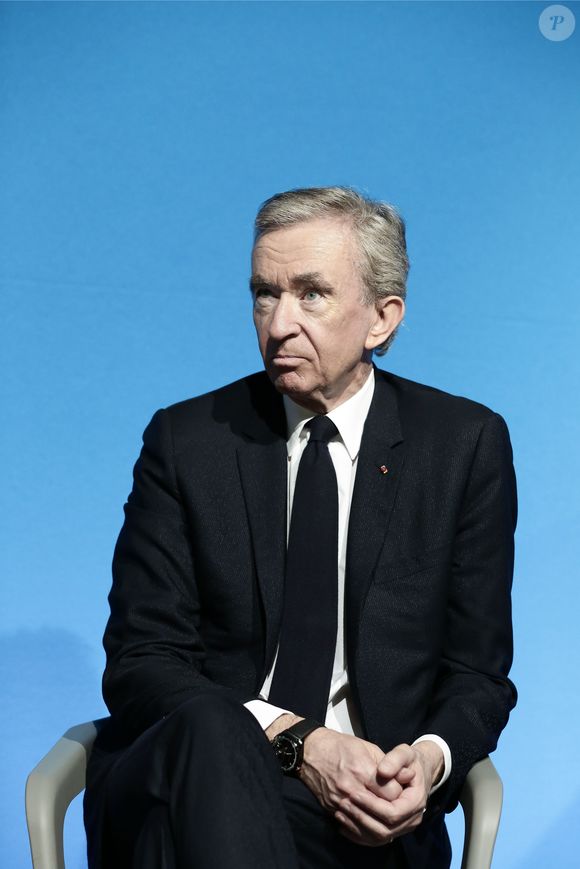 Bernard Arnault, à la tête de l'empire LVMH, pointe du doigt une caractéristique "pas très ...