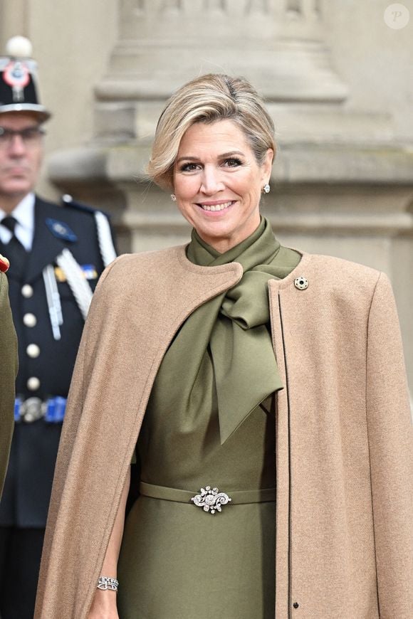 Abdication d'une tête couronnée européenne : les images de Guillaume ...
