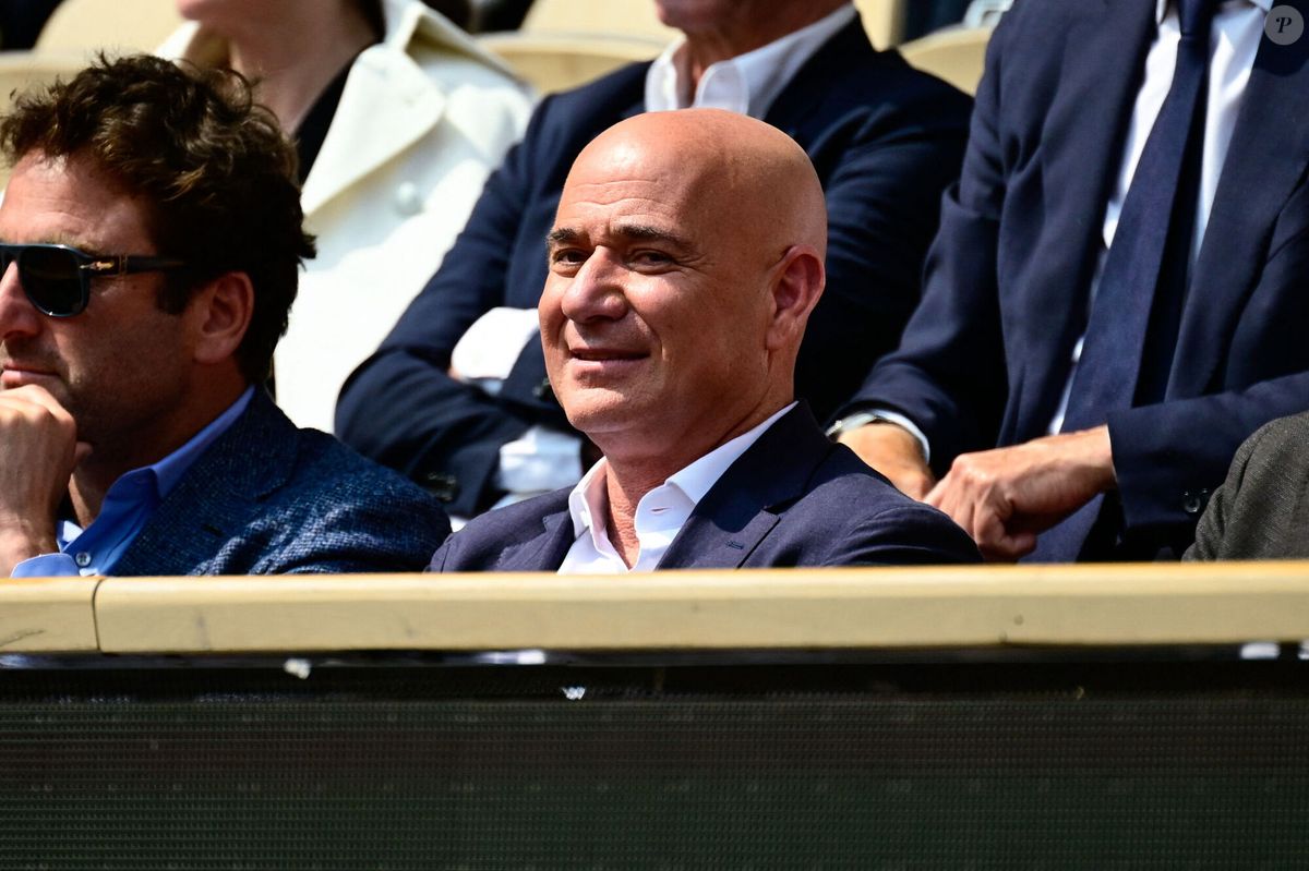 Photo : Andre Agassi ( coach ) en tribunes lors de la finale messieurs ...