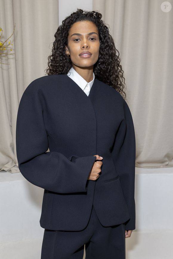 Le corps sculpté de Tina Kunakey, ex de Vincent Cassel, n'est pas le ...